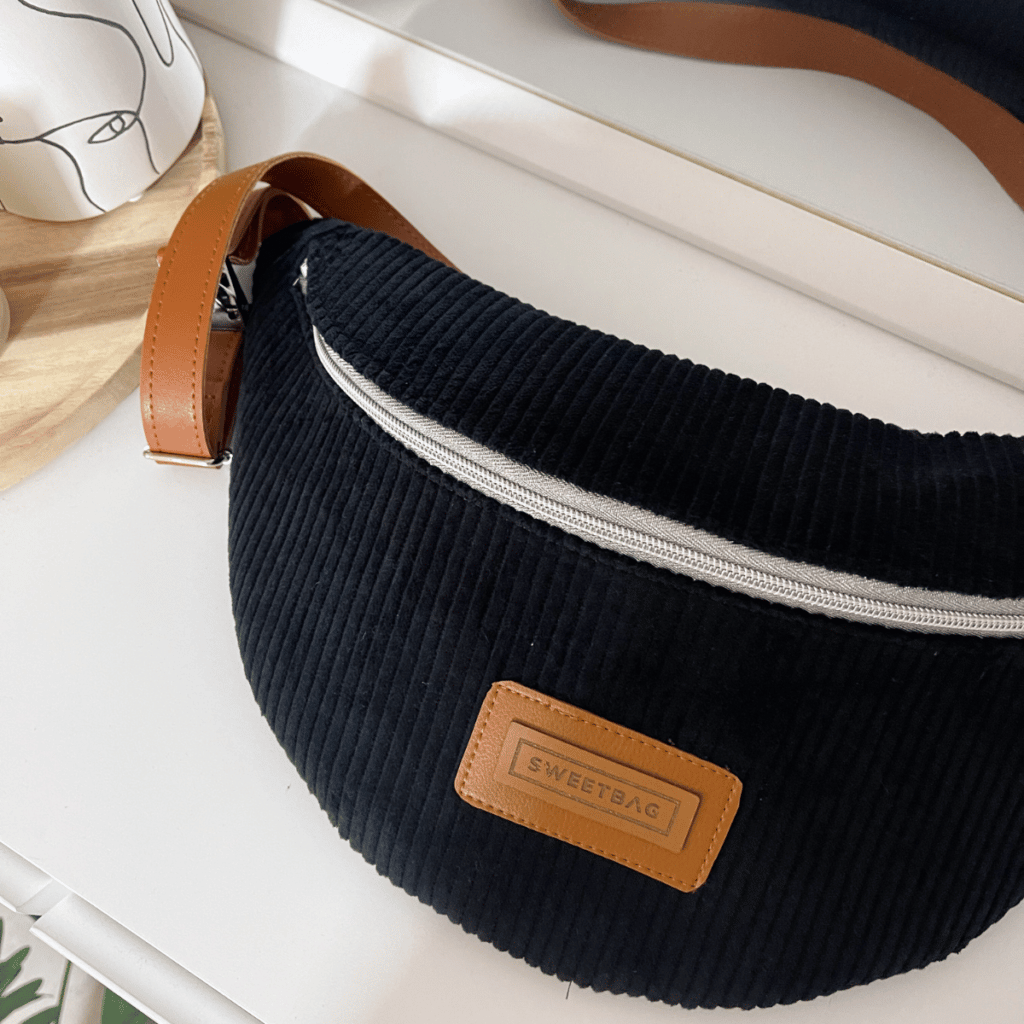 Sac banane fait main velours noir | SweetBag